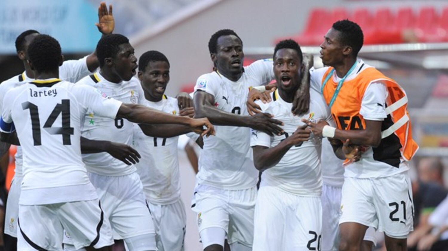 Przylot premii dla Ghany | Transfery.info