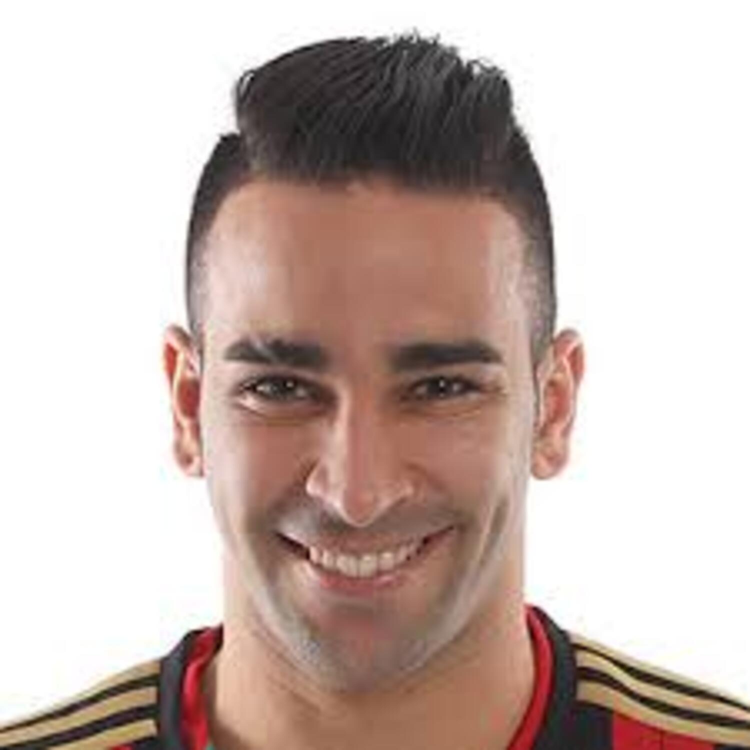 Oficjalnie: Rami w Milanie | Transfery.info