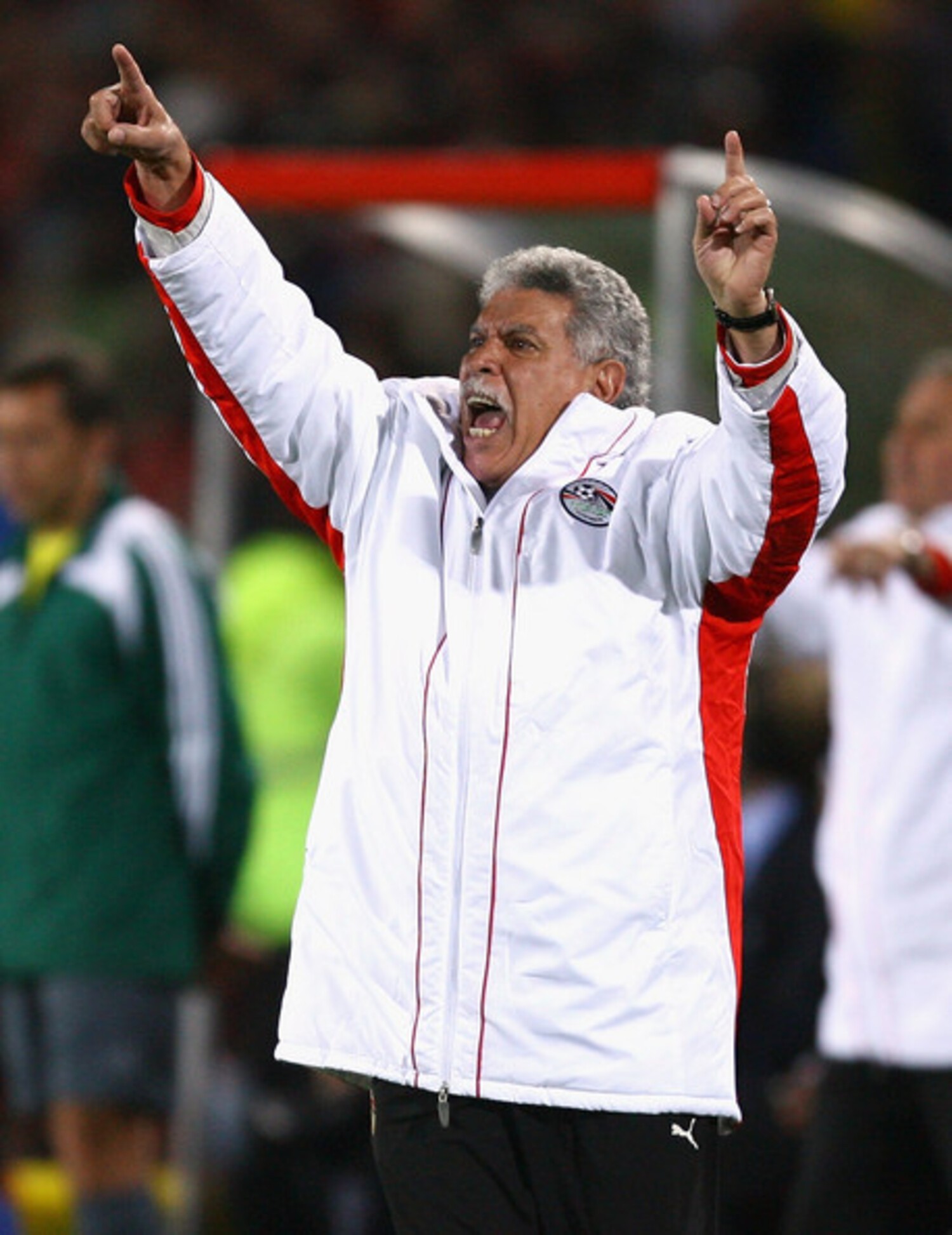 Shehata ważniejszy od Mido | Transfery.info